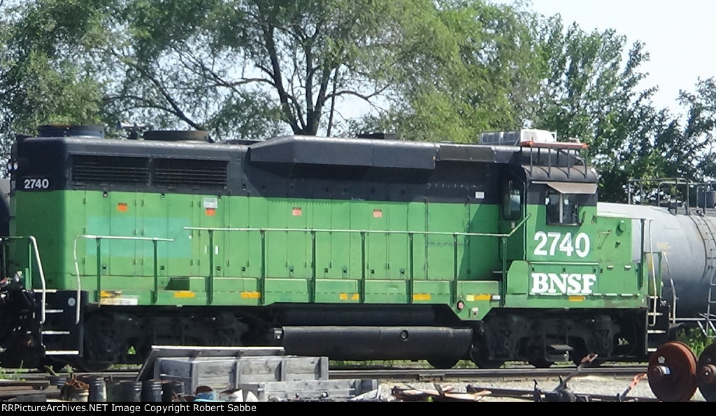BNSF 2740